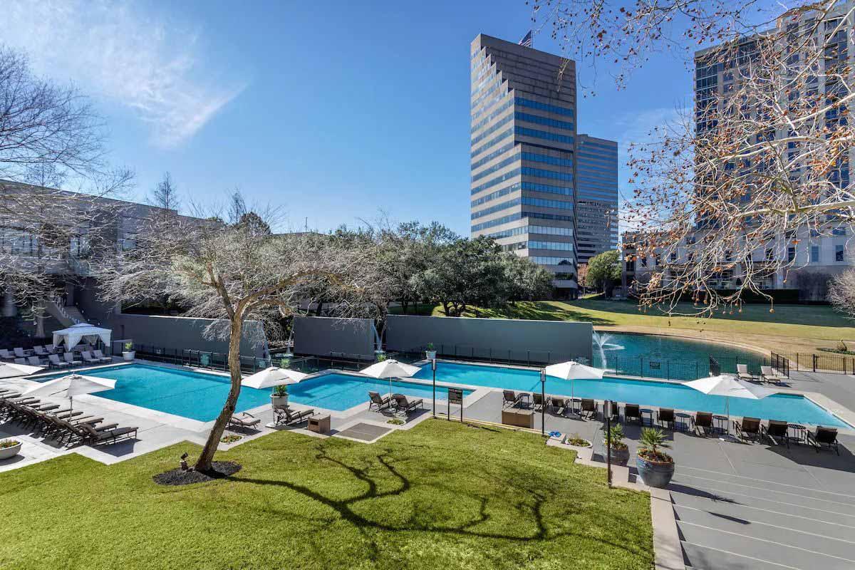 16 Most Romantic Hotels in Houston (2024) - USA Couple Travel